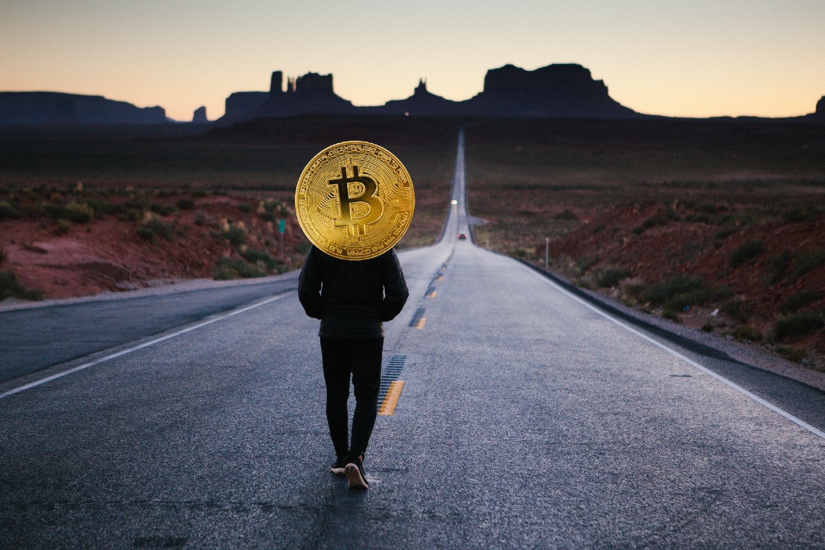 Bitcoin has a clear path to $28,200; Heres' Why