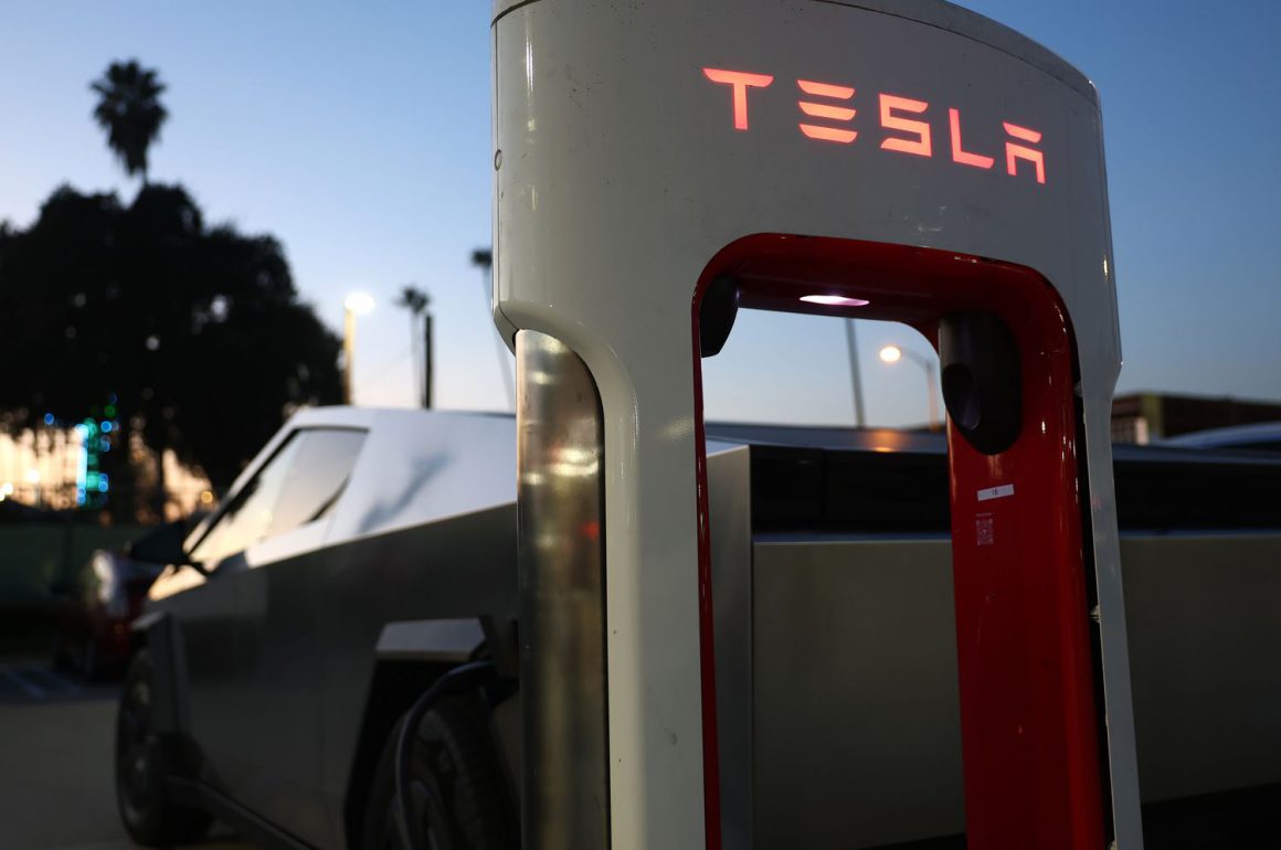 Elon Musk Says Tesla (TSLA) Will Pass 5 Largest Companies: Here's Why Elon Musk Says Tesla (TSLA) Will Pass 5 Largest Companies: Here's Why
