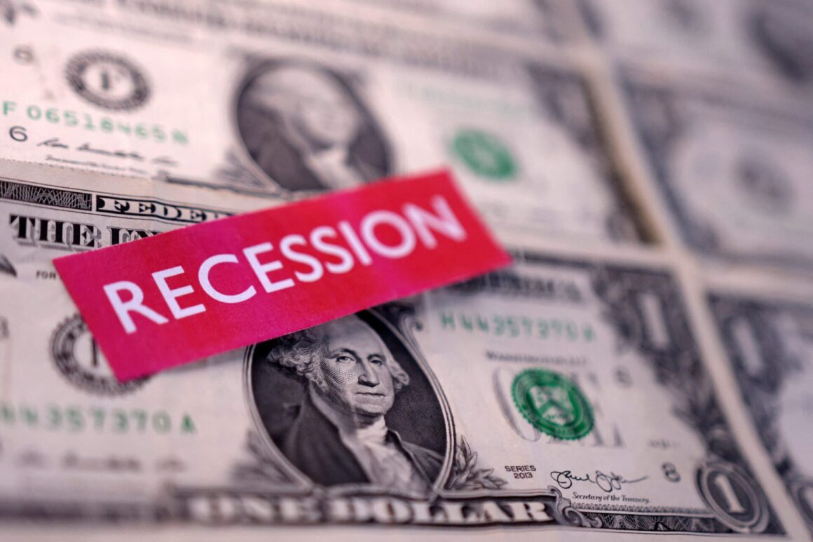 New Indicator Suggests a Recession Is Likely To Come in 2 Months