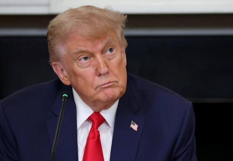 Senators Seek Ethics In Clarity Act, Eye Trump's Crypto Empire